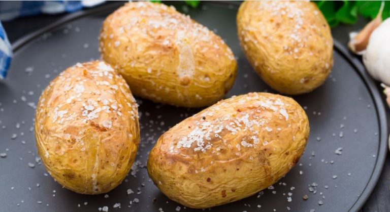 How Many Calories Are in a Jacket Potato? - My Fitness Blog